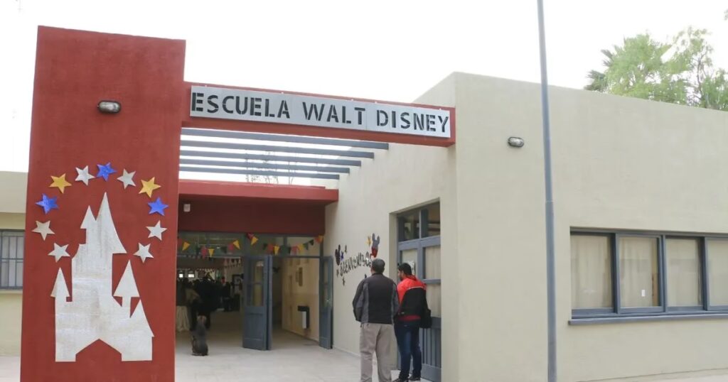 El Legado Educativo de Walt Disney | EEST1